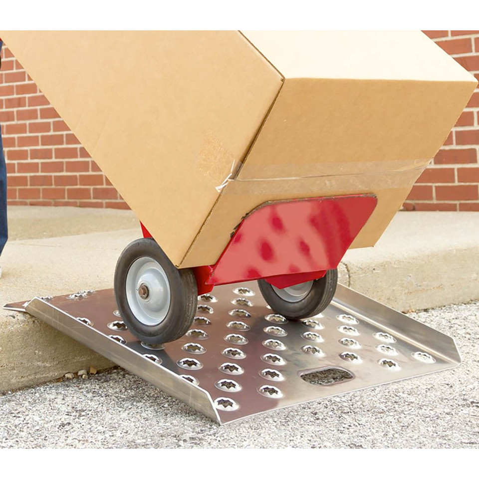 Guardian Aluminum Curb Ramps w/ Heavy Duty Traction, 750 lbs. Cap ...