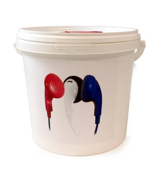Bulk 100 Pieces Assorted Earbuds / Earphones Bucket | Red White & Blue Mix