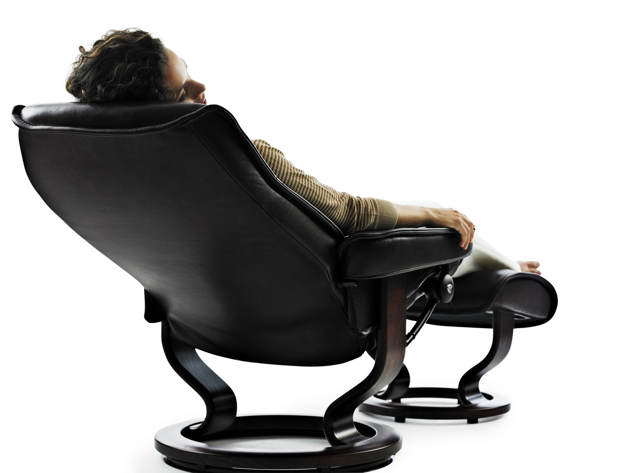 Ekornes Stressless Senator Recliners & Chairs | Stress-free Delivery