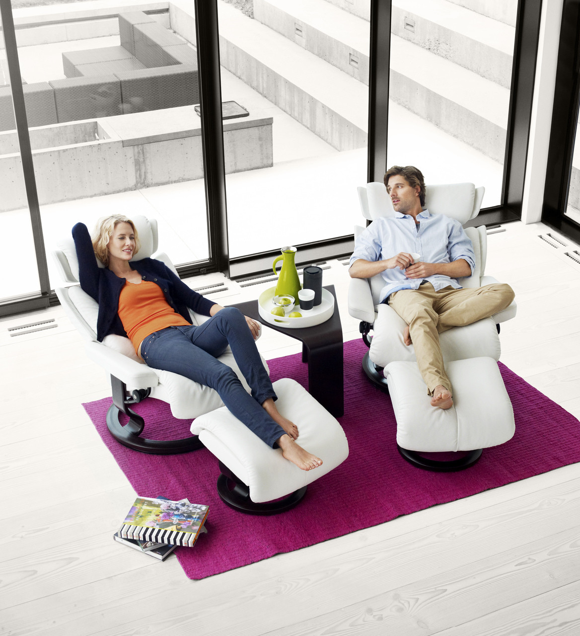 Ekornes Stressless Magic Recliner Small | Stress-free Delivery