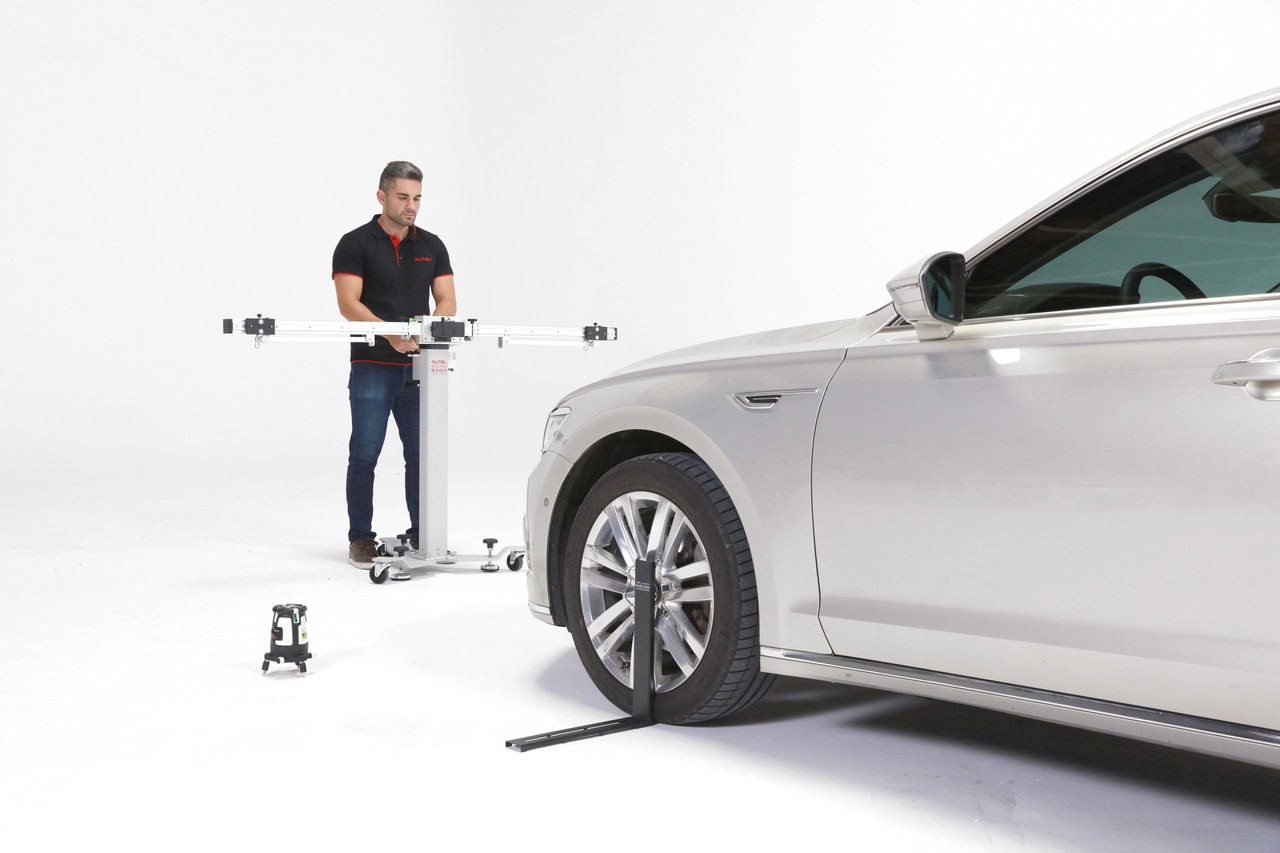 Autel ADAS LDW Calibration System with MS906MAX ADAS Tablet Package
