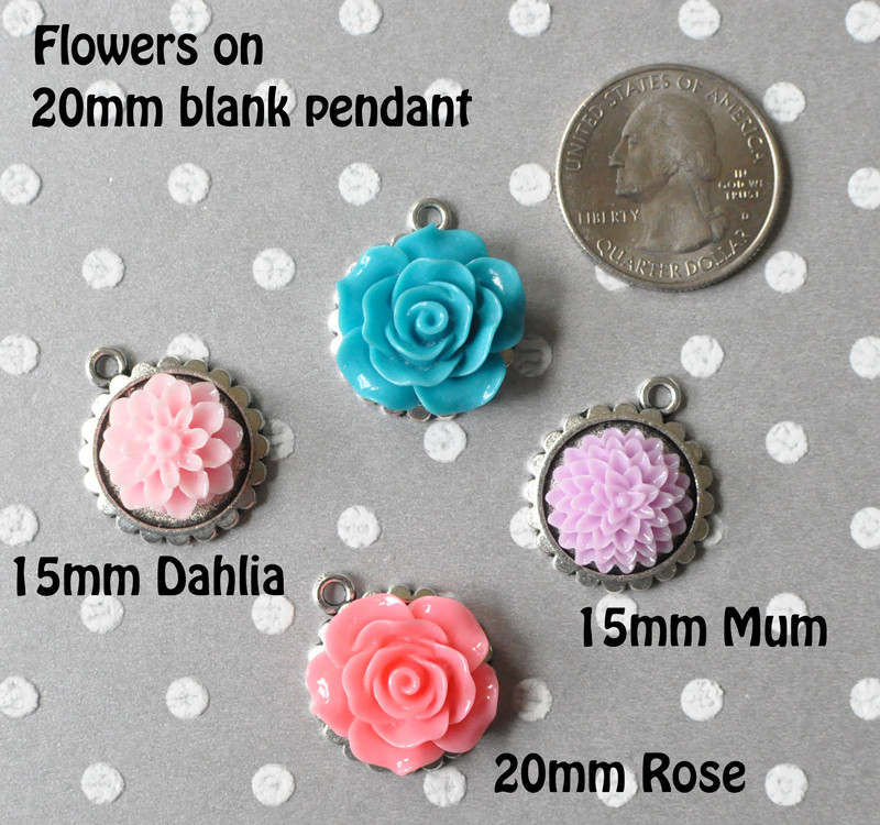 15mm Ivory dahlia resin flatback flowers