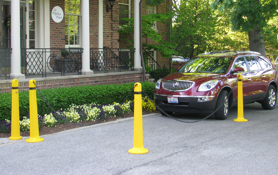 Sentry Guard Post - Parking Lot Vehicle Control Systems