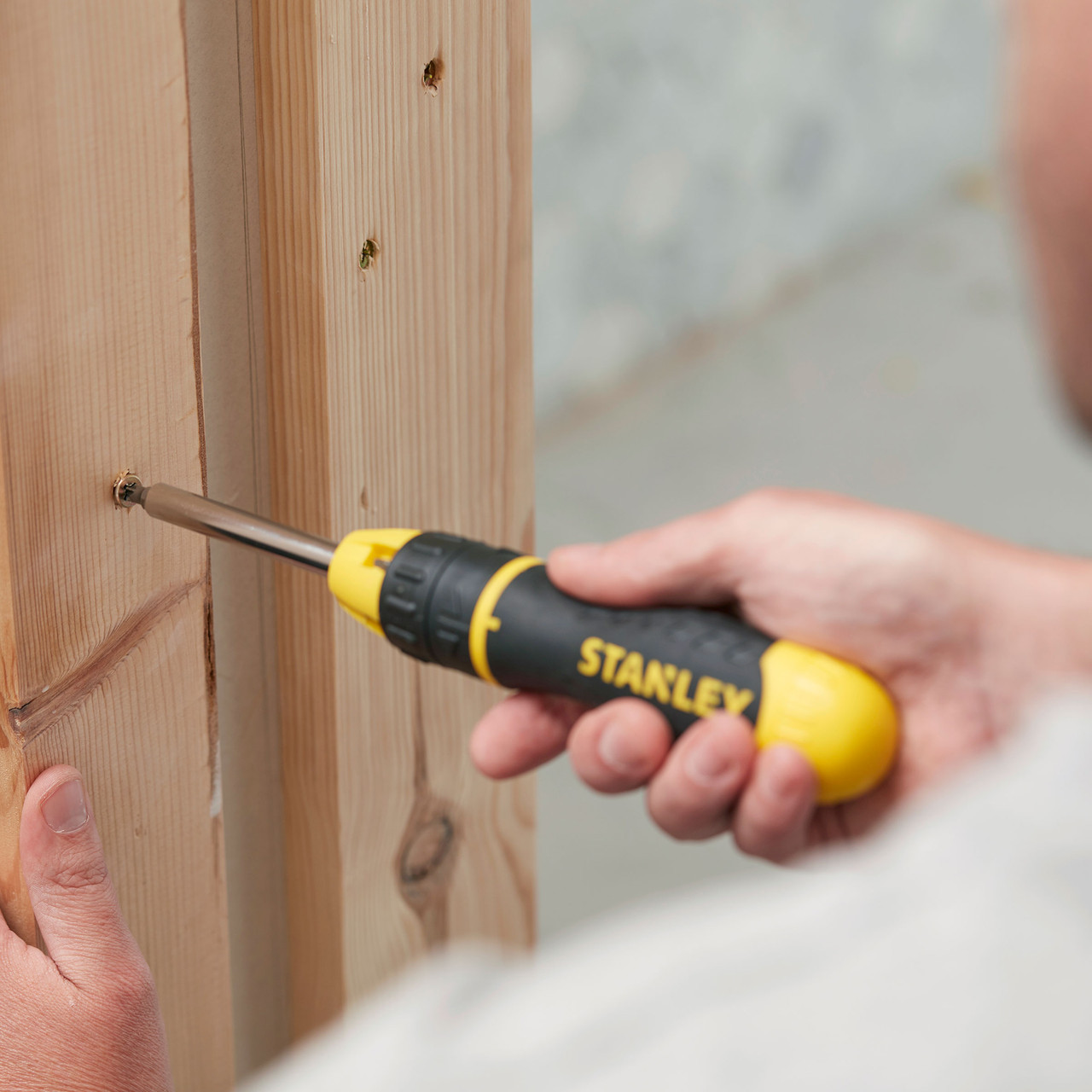 Stanley 0-68-010 Multibit Ratchet Screwdriver + 10 Bits