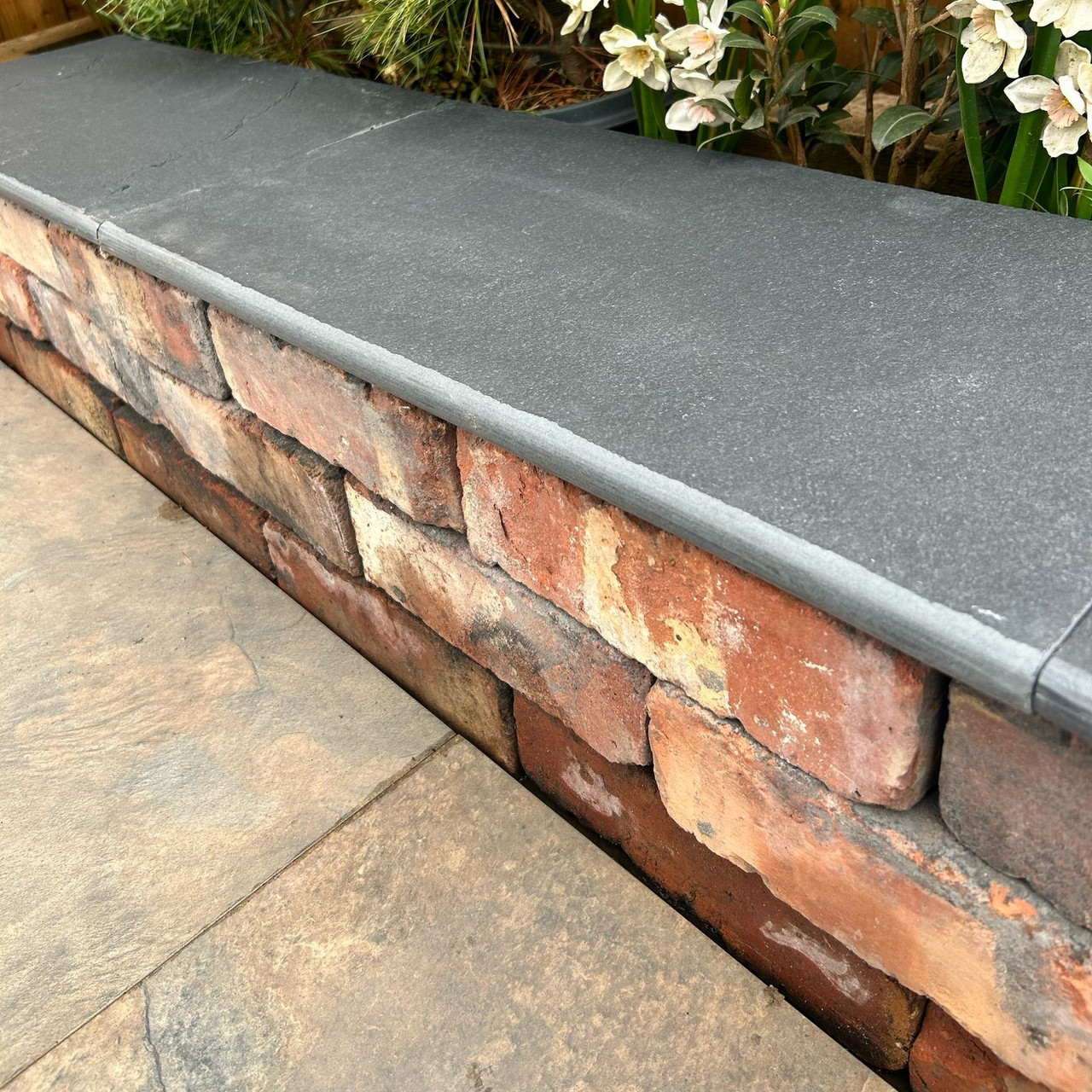Single Bullnose Black Limestone Coping Stone (600x300mm)