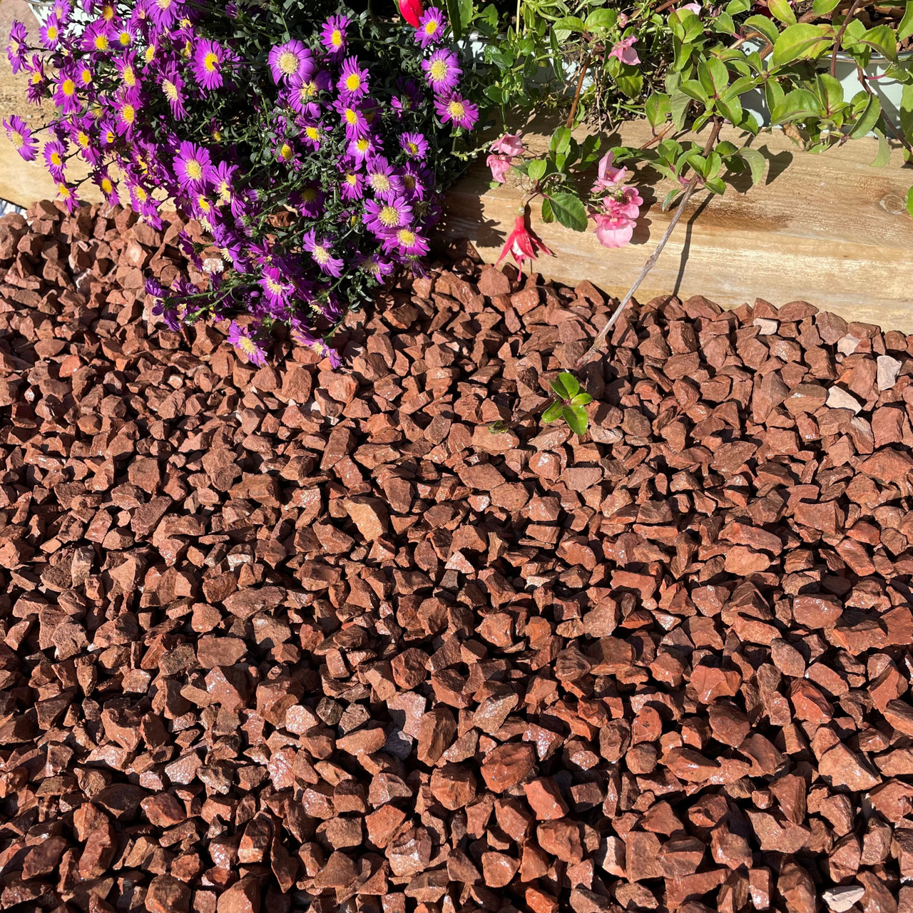 Mini Bag 14mm Red Flame Chippings