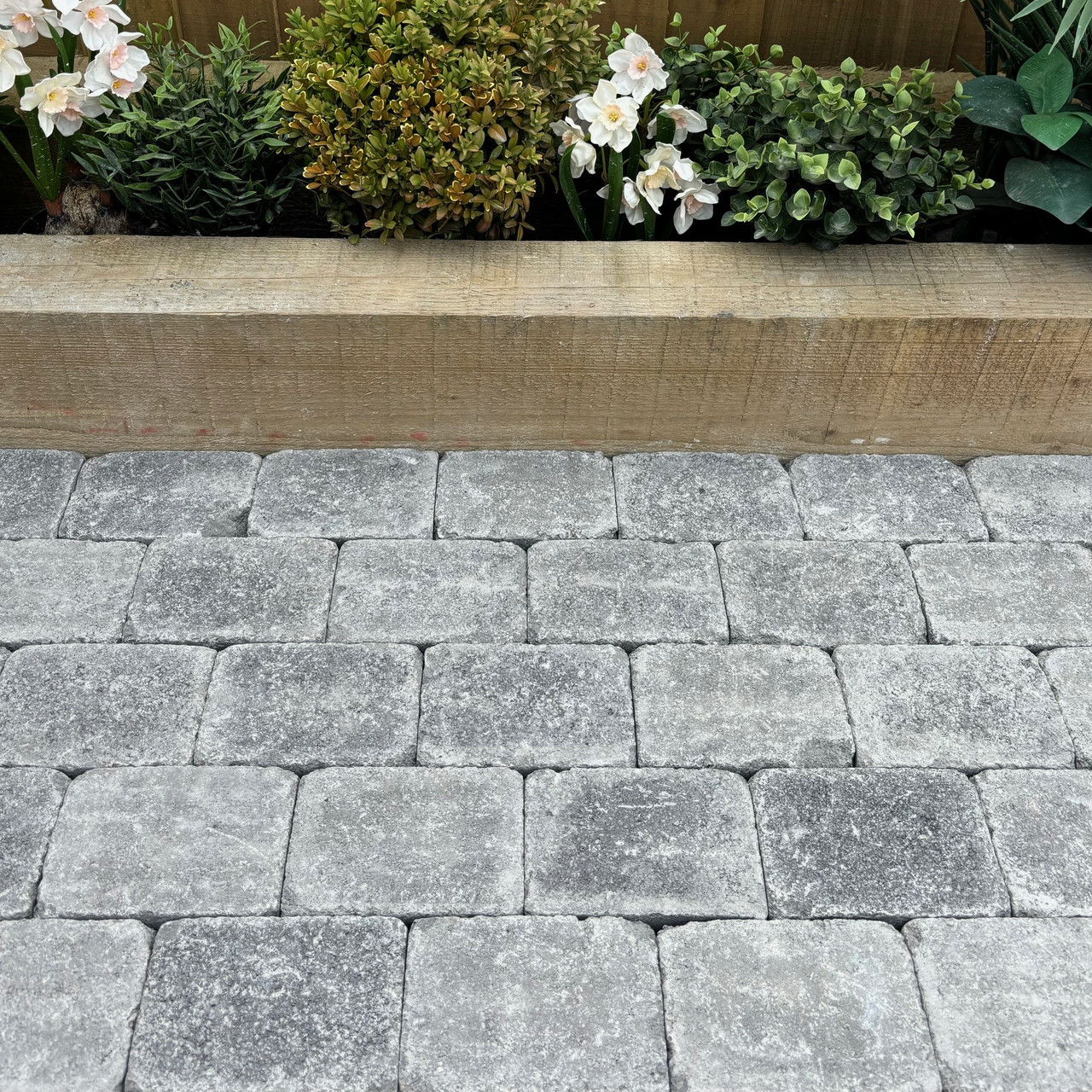 AG Country Cobble Slate 100x150x50mm Block Paving (per m2)