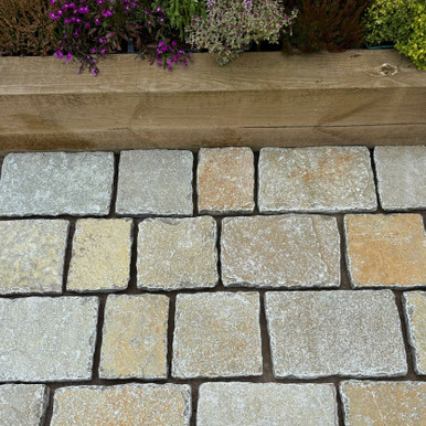 Natural Stone Tuscan Buff 3 Size Tumbled Cobble (Per m2)