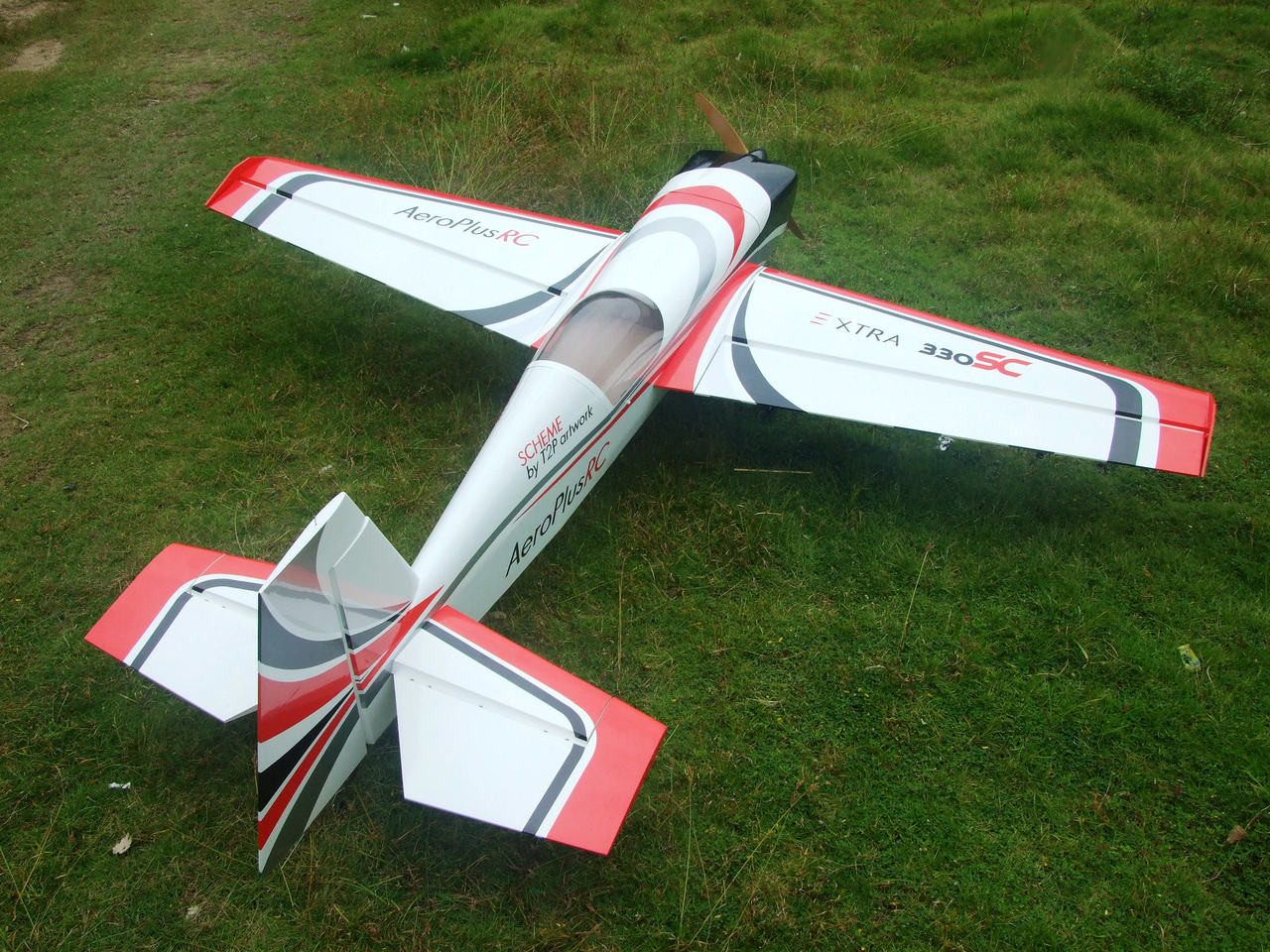 92" Extra CANOPY- Black Cowl Scheme - Pro RC Canada