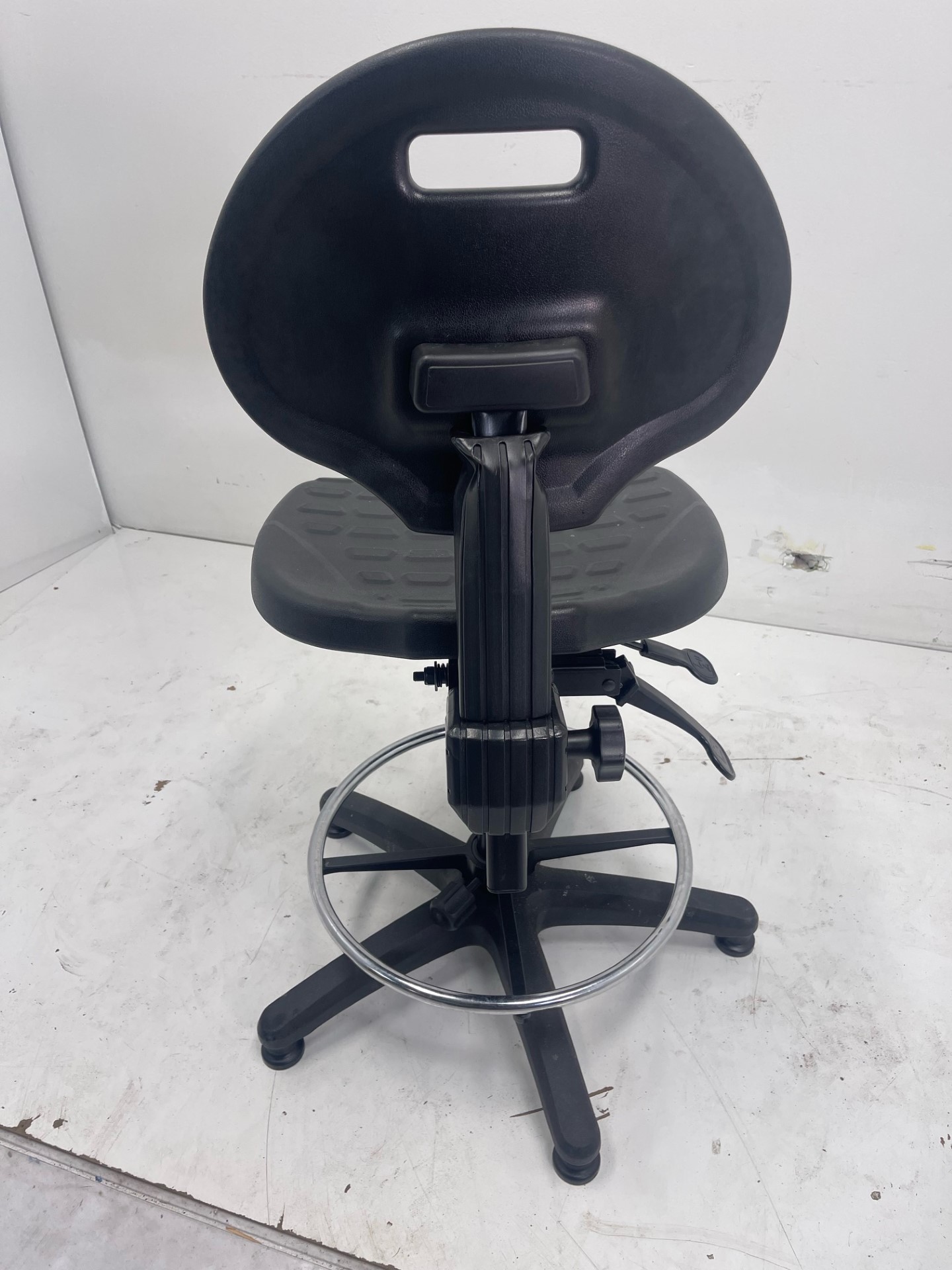 Uline Polyurethane Work Stool | 360° Swivel | USA Lab