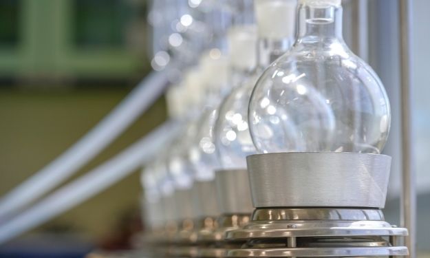 A Guide To Understanding Lab Ergonomics - USA Lab