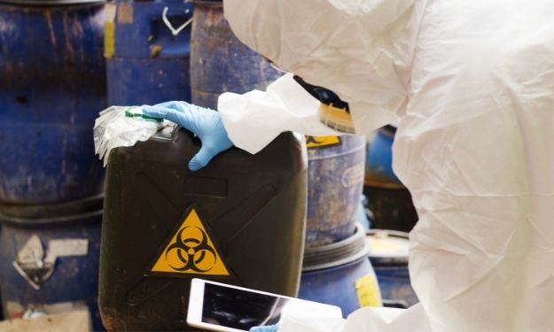 Laboratory Hazardous Waste Management - USA Lab