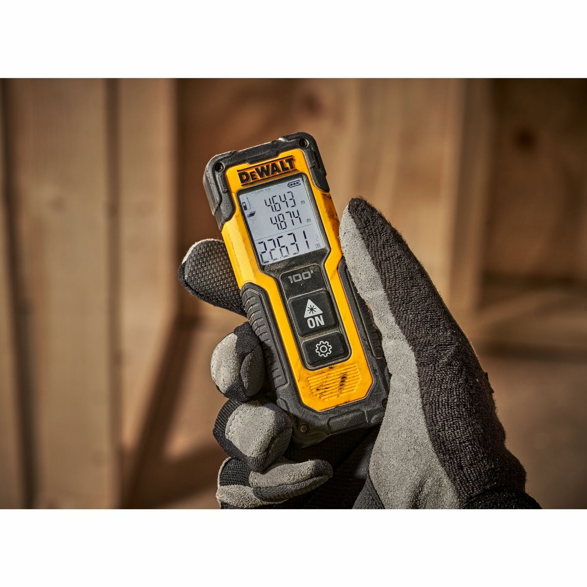 Dewalt DWHT77100-XJ - Laser Distance Measurer 30m - Toolmart