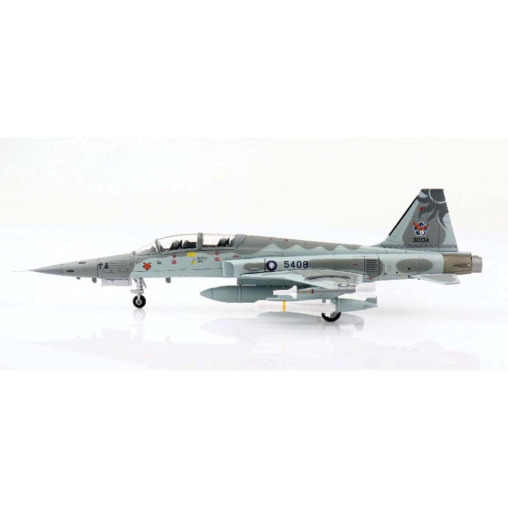 F-5F Tiger II 1/72 Die Cast Model | Historic Aviation - The #1 Source ...
