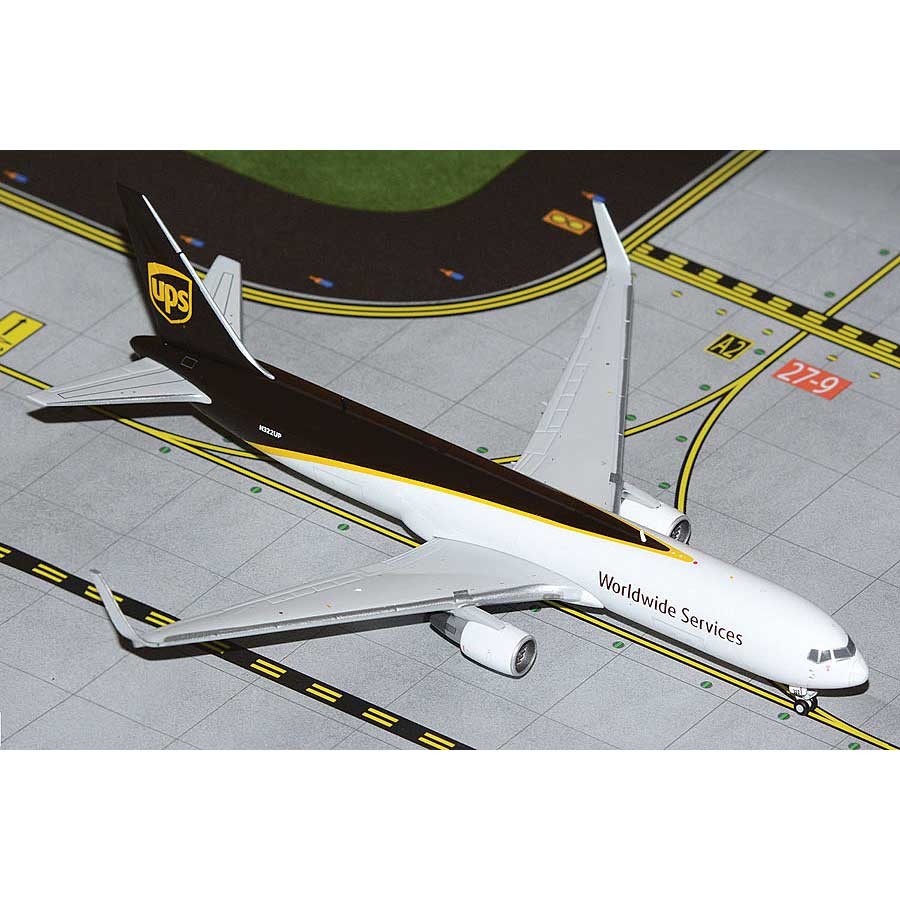 Boeing B767-300ERF 1/400 Die Cast Model - UPS Airlines | Historic ...