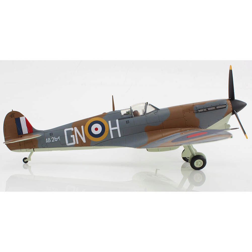 Spitfire Mk. Vb 1/48 Die Cast Model - HA7857 Robert "Buck" McNair (RCAF ...