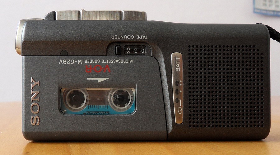 Sony Microcassette Recorder/Player M-560V