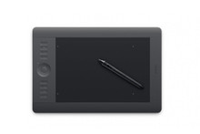 Wacom Intuos5 PTH650 Medium Touch Pen Tablet – Professional Graphic ...