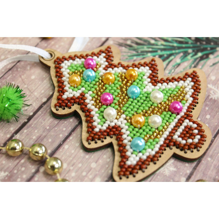 Christmas Tree Beaded Ornament Kit on Plywood By MP Studia ...