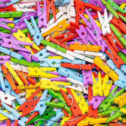 Pack of 1,000 Mini Pegs COLOURED 25mm By Peak Dales - MariesCrossStitch ...