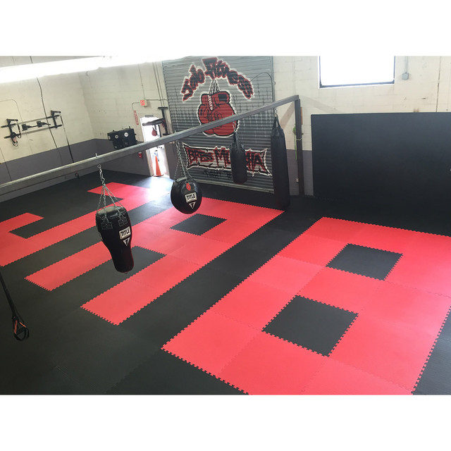 MMA Flooring | Square Brands