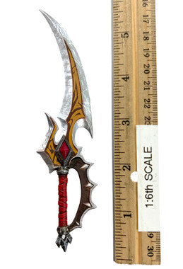 Orc Female Assassin Garona Halforcen - Dagger - Toy Anxiety