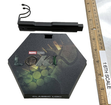 Loki (TV Series): Classic Loki - Display Stand - Toy Anxiety