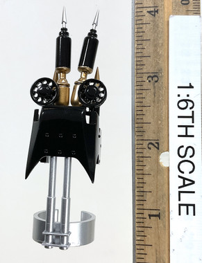 The Flash (2023): Batman (Deluxe Version) - Gauntlet Line Launcher ...