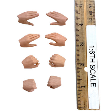 The Sorceress Wanda - Hand Set (8) - Toy Anxiety