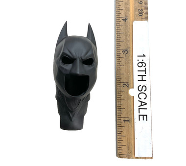 The Dark Knight Trilogy: Batman Armory w/ Bruce Wayne - Batman Empty ...