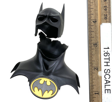 Batman Returns: Batman (Deluxe Version 2.0) - Battle Damaged Cowl Set ...