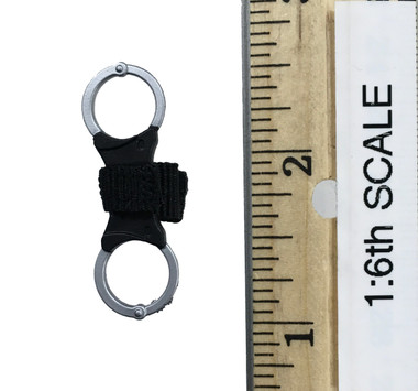Metropolitan Police Service Specialist Firearms Command - Handcuffs ...