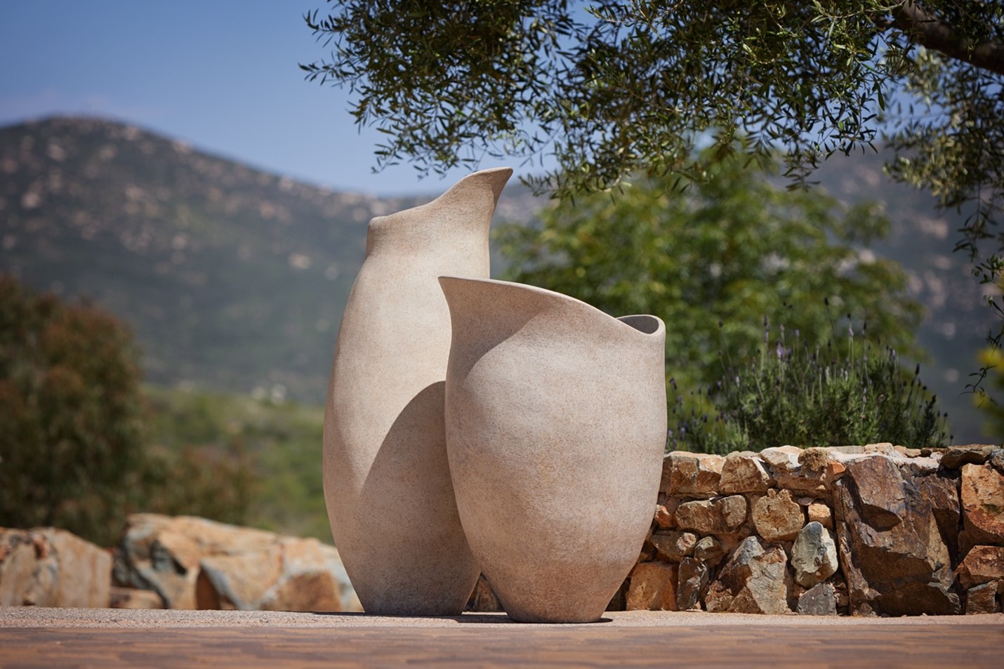 Artisanal Furnishings: Enriching Your Design Projects with hand-crafted ...