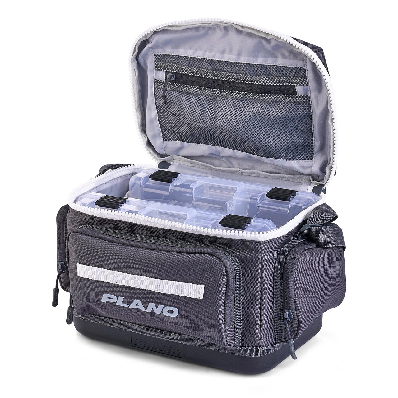 Plano Weekend Tackle Bag | 3500, 3600, 3700 Sizes | FishUSA