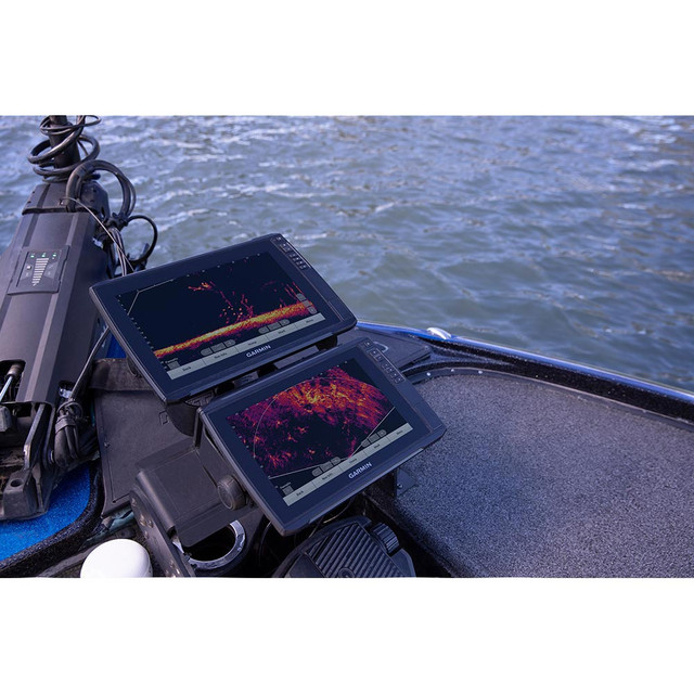 Garmin Panoptix LiveScope Plus LVS34 Transducer & LiveScope GLS 10 System | FishUSA
