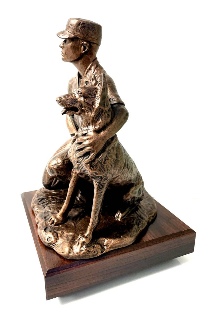 Army Dog Handler Male Statue K9 - Mai's Jewelry & Engravers