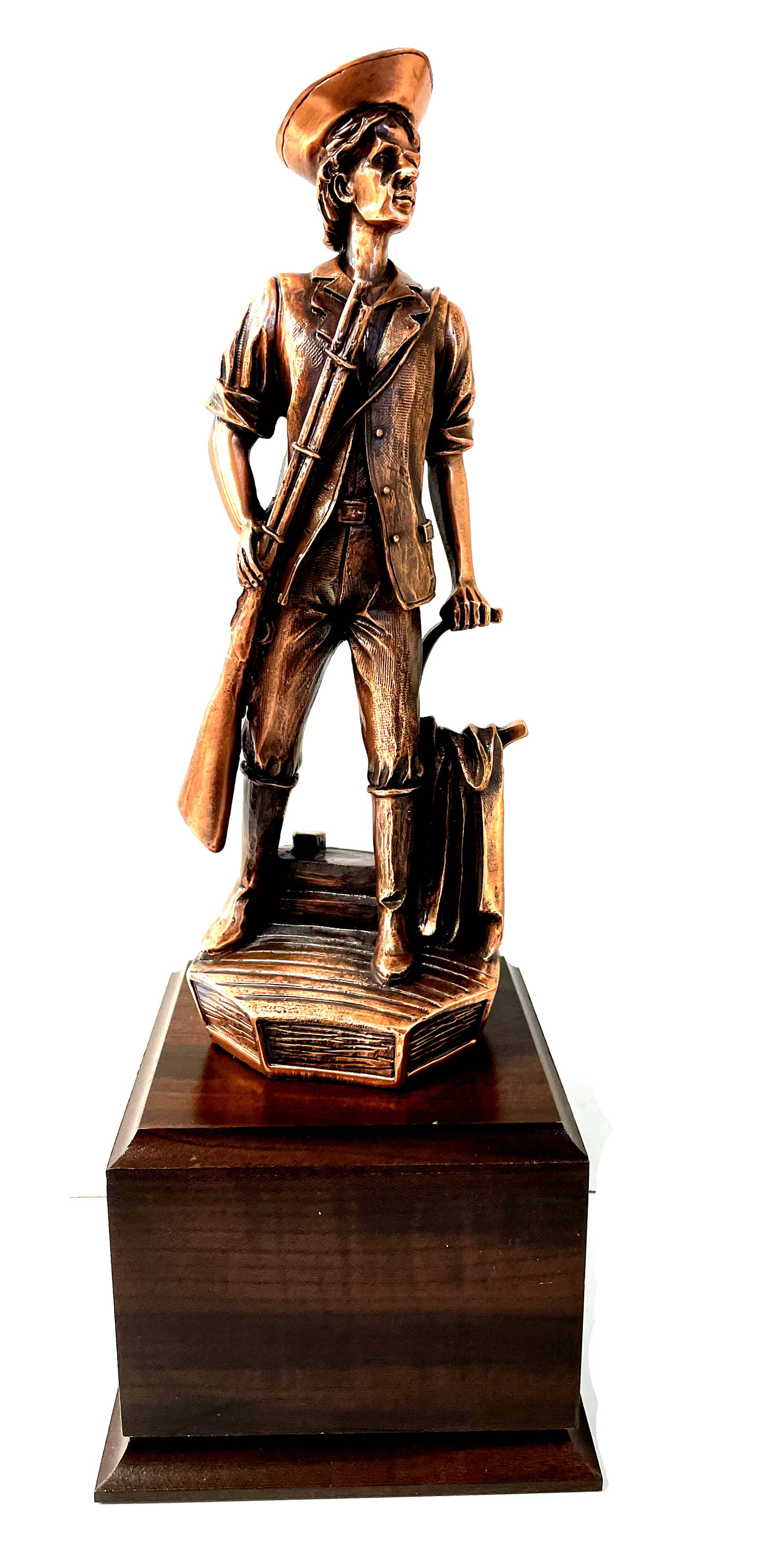 Large selection of Military Statues, Plaques, Gifts and Awards