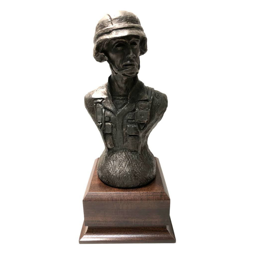 Large selection of Military Statues, Plaques, Gifts and Awards