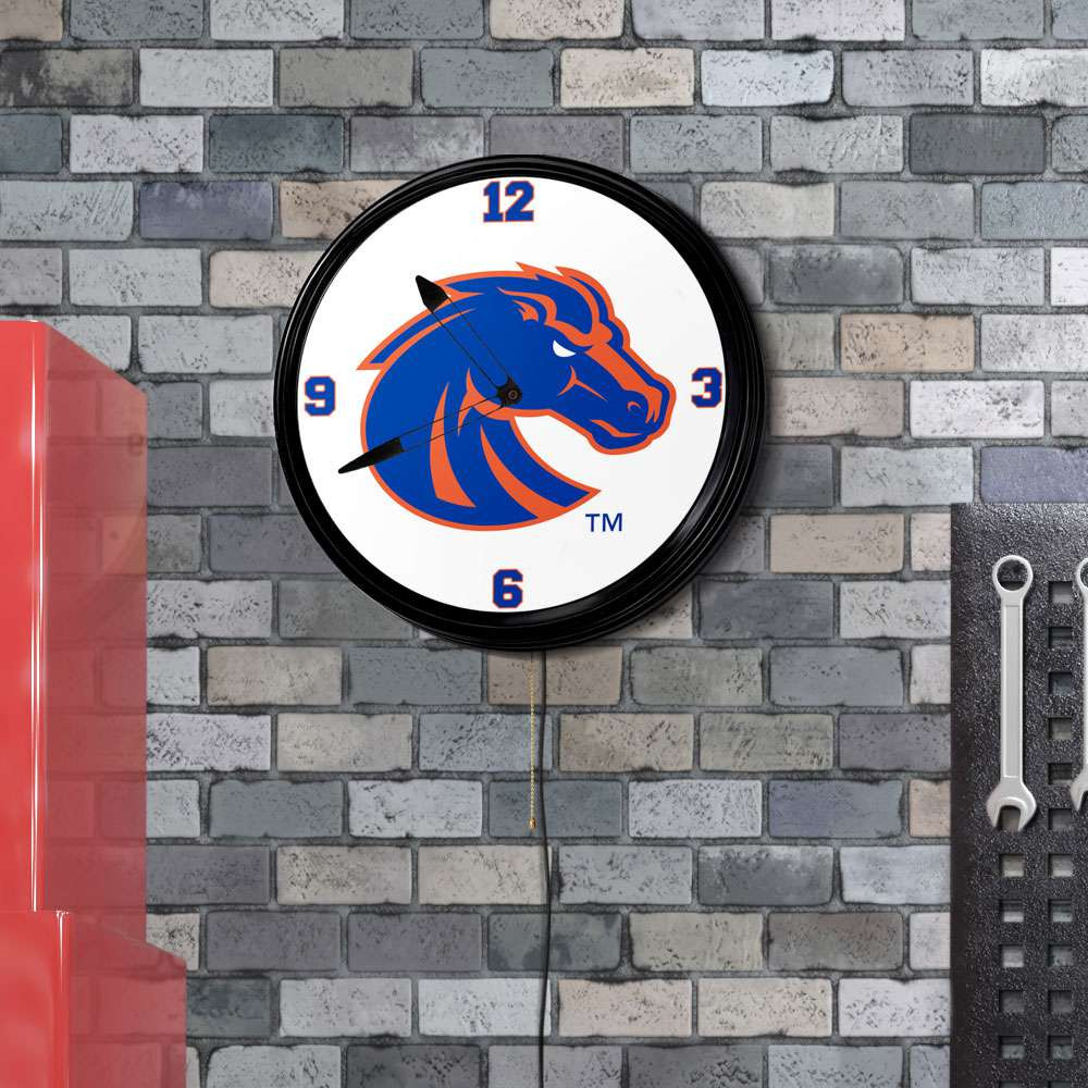 Boise State Broncos: Retro Lighted Wall Clock - Blue / Orange