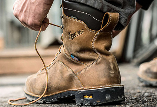 The Best Landscaping and Landscape Construction Boots - Family Footwear ...
