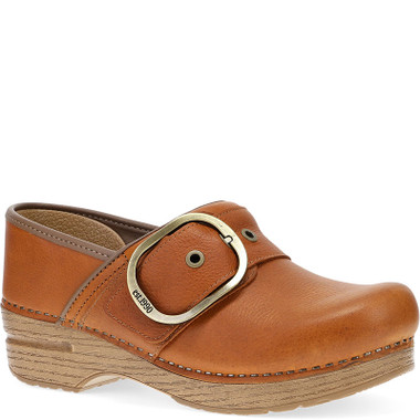 Dansko PEARSON Tan Tumbled Clogs - Family Footwear Center