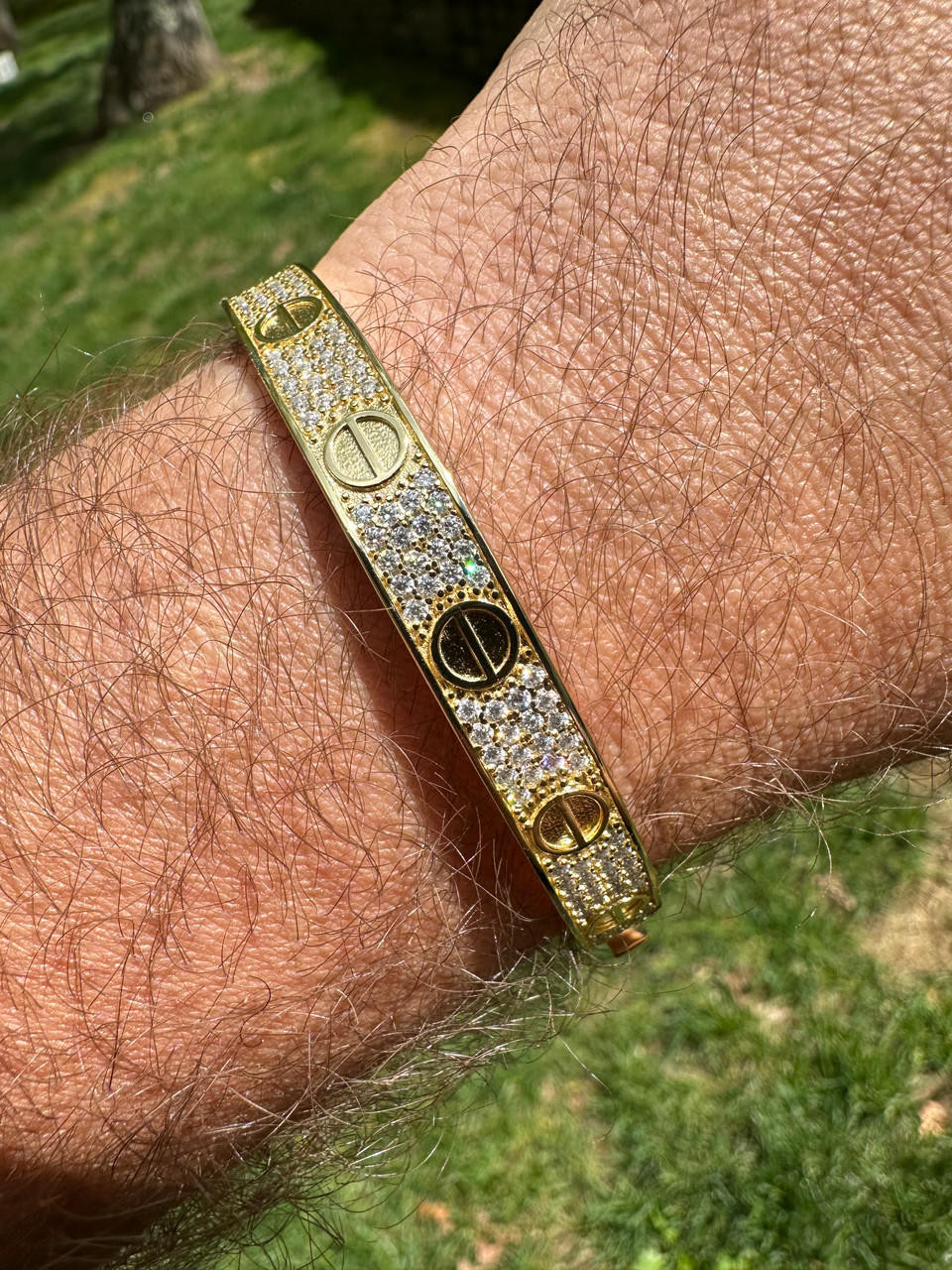 14k love bracelet store