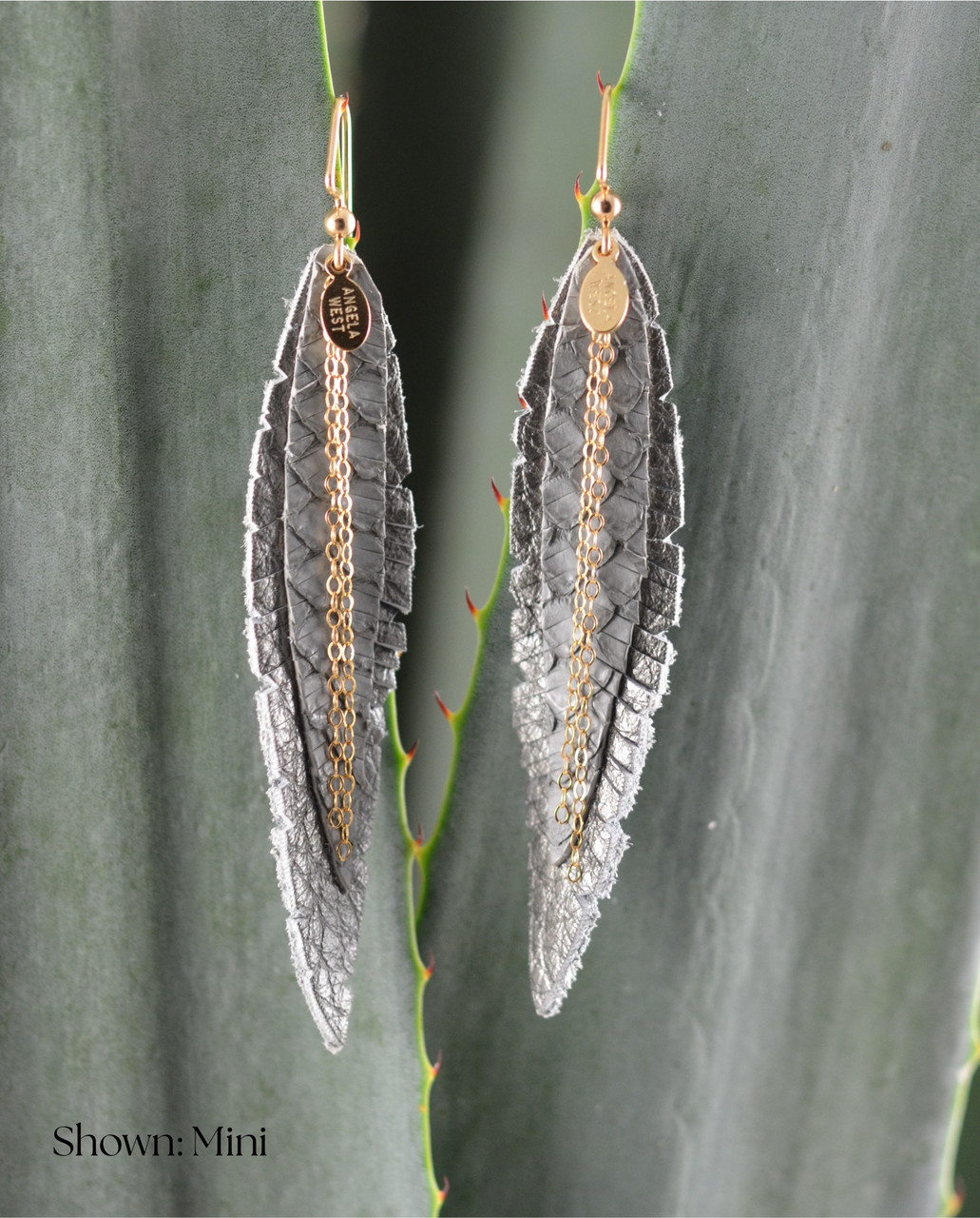 Exotic Skin Feathers - Graphite Python
