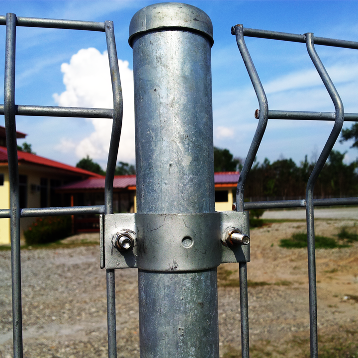 Hot Dipped Galvanized Iron Fencing Straight Post 1.5m x 48mm ...