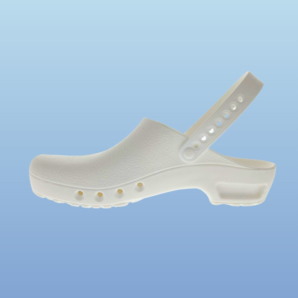 Pure Stride Cleanroom Clog - for ISO 4 to 6 cleanrooms