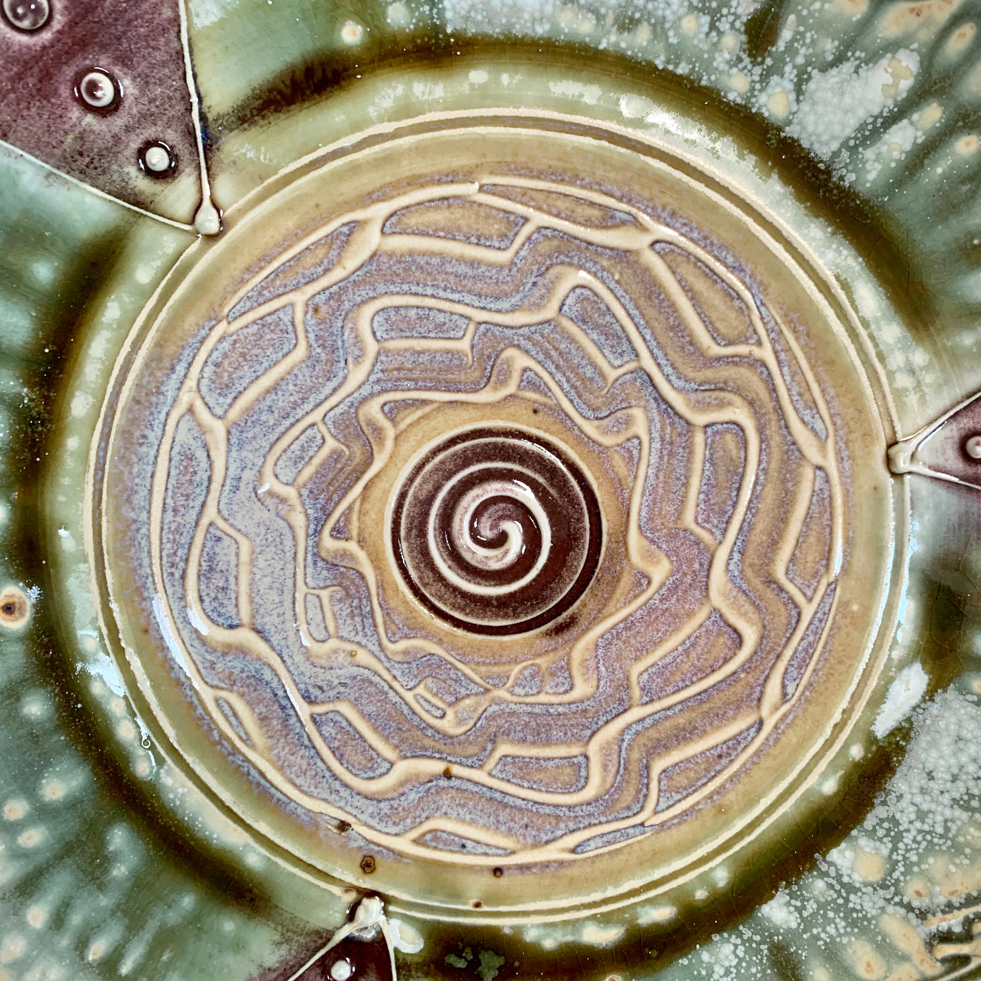 Handmade Pottery Round 11 in. Scalloped Edge Platter Green Blue Gold