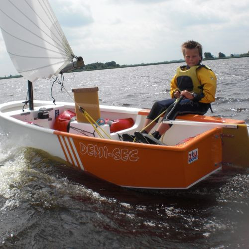 Zim Club FJ Sailboat- Junior Race Version | West Coast Sailing