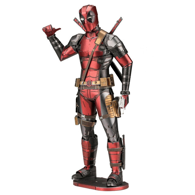Metal Earth Marvel Deadpool, Color - Small Addictions RC