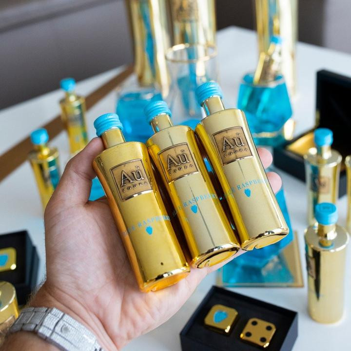 AU Vodka Blue Raspberry (5cl) - Champagne One
