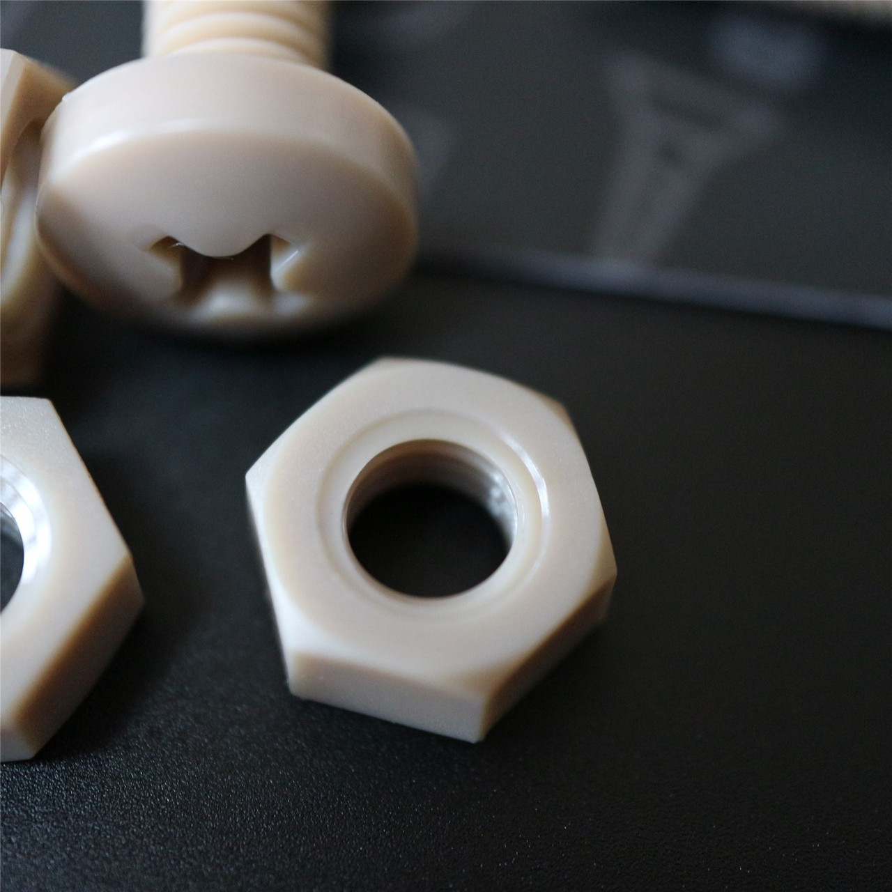 5x PEEK Pan Head Screw M6 x 20mm, Bolts, Nuts & Washers